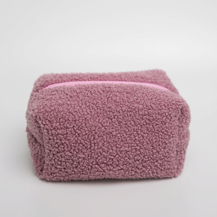 LIMIKA Косметичка меховая пушистая купить по низким ценам в ЛЭТУАЛЬ